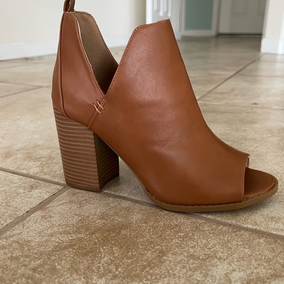 Qupid | Shoes | Camel Colored Peep Toe Booties | Poshmark